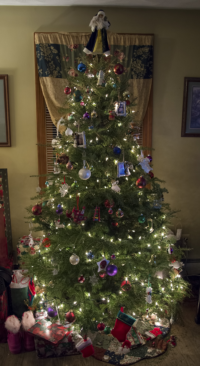 Our Christmas Tree – grammy gramster's handmade treasure